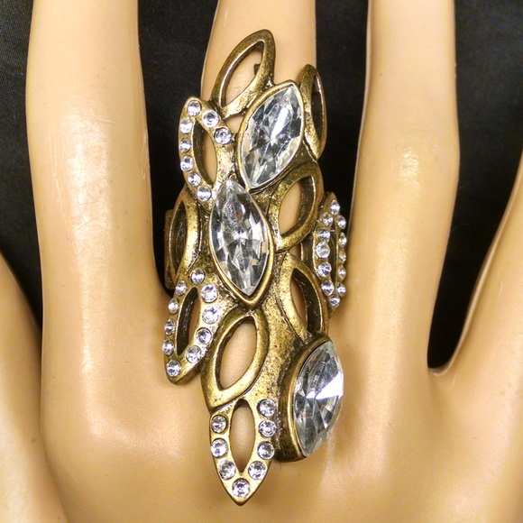 Jewelry | Vintage Antique Style Elegant Rhinestones Ring | Poshmark